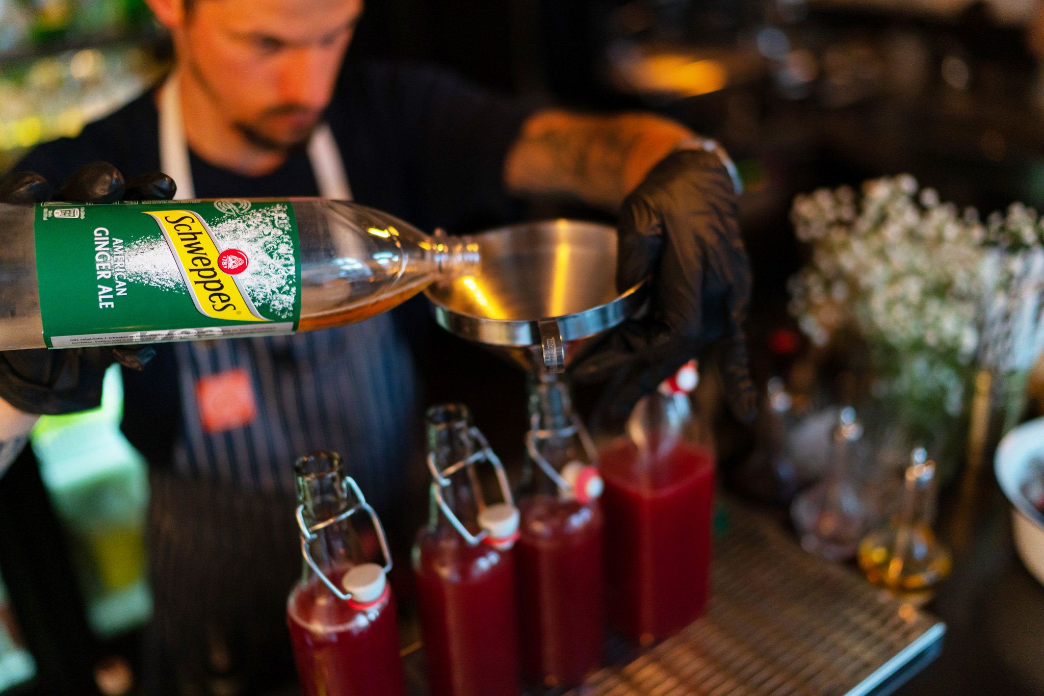 Grand Pu Bar's Cocktail Delivery – Stay Tipsy!